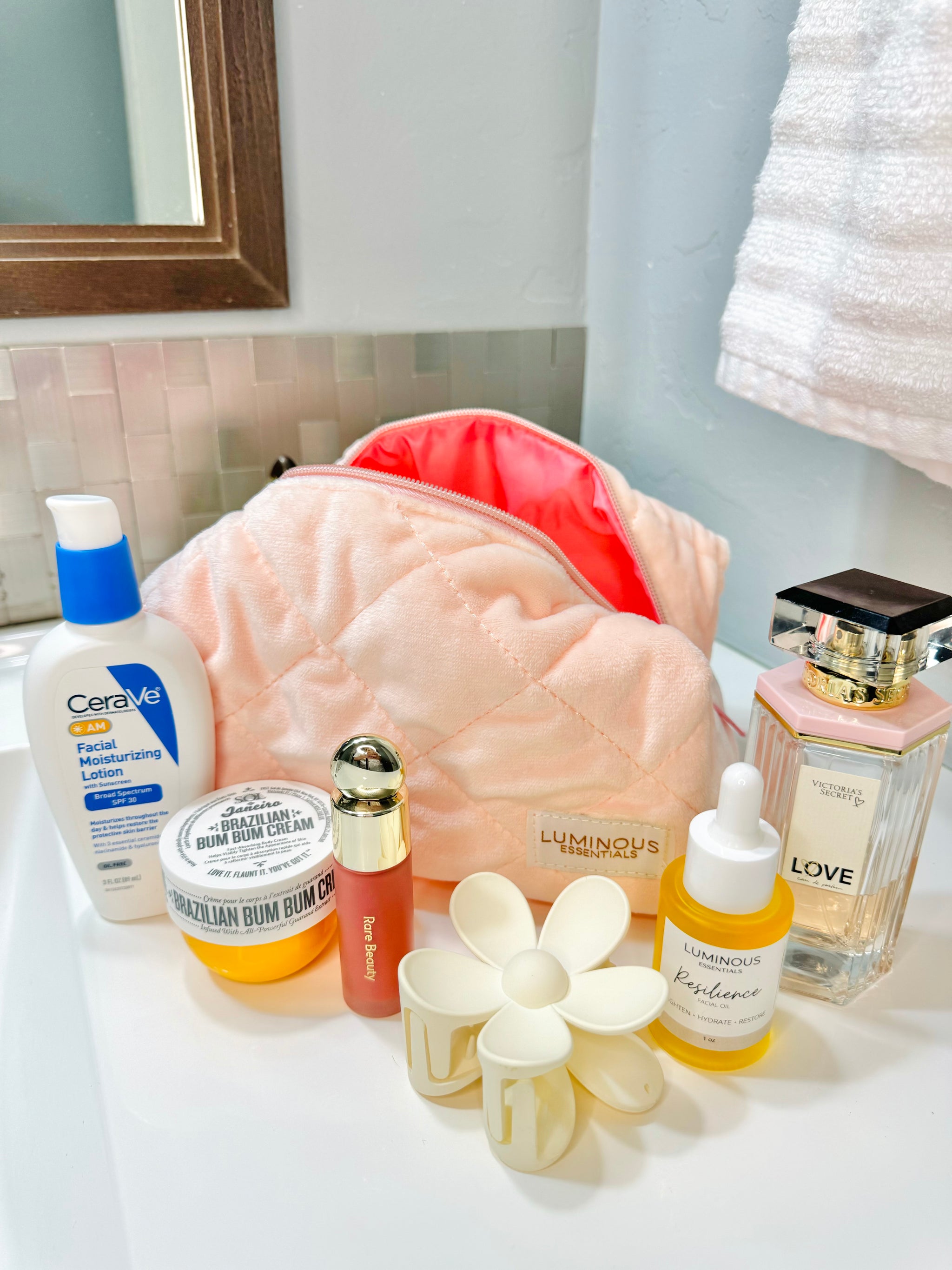 Homepage – Luminous Essentials